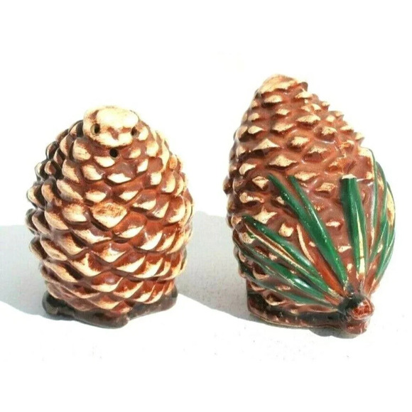 Vintage | Dining | Vintage Brown Pine Tree Acorn Salt And Pepper ...